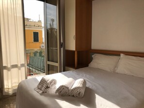 Individualmente decorados, individualmente mobiliados, escrivaninha