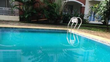 Piscina exterior