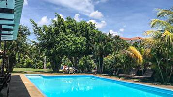 Piscina externa