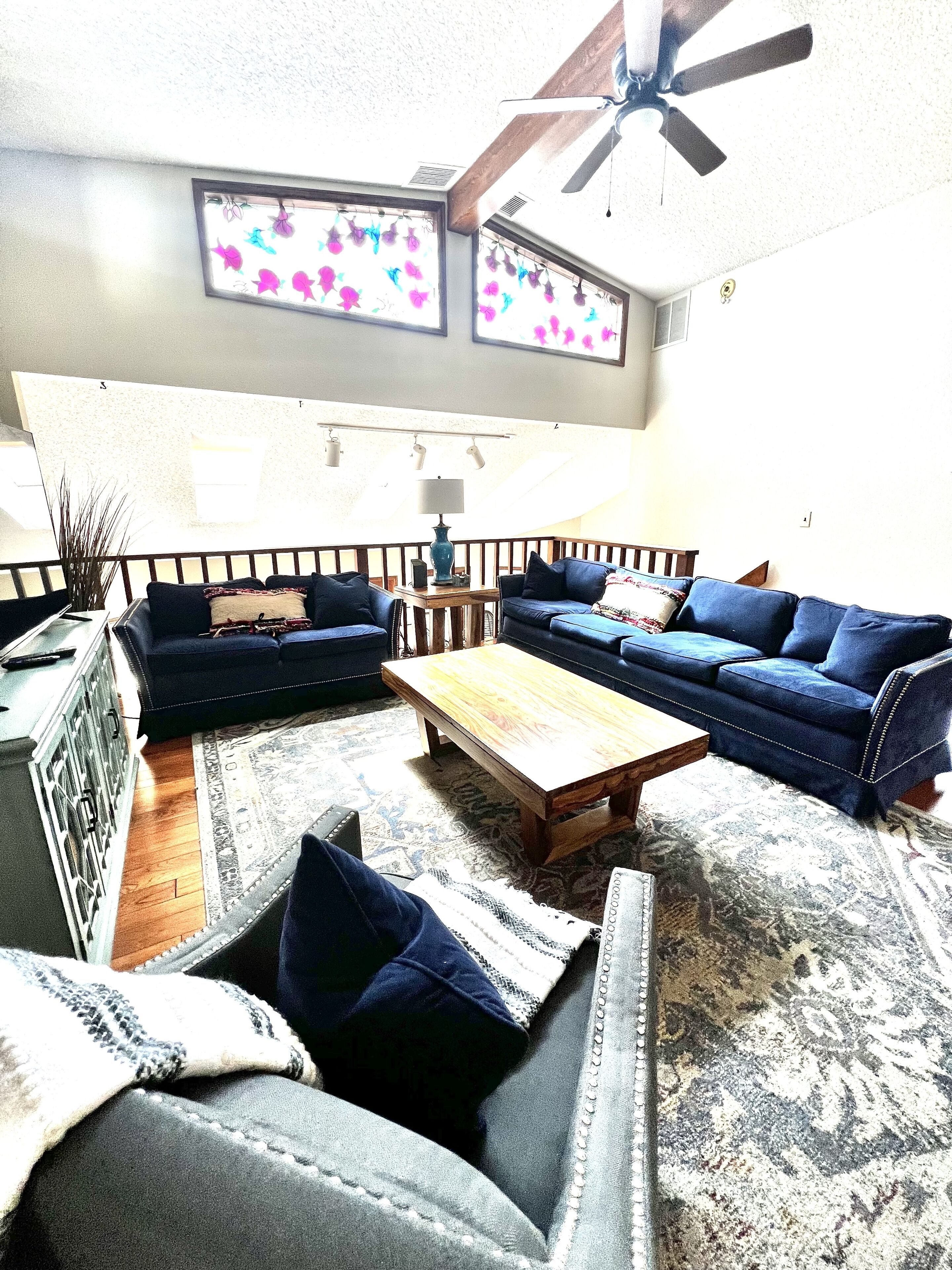 Family Escape With Hot Tub, Arcade Room & Wildlife Views Sleeps 16, Pets Ok - Colorado