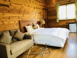 Quarto casal galeria | Cortinas blackout, Wi-Fi de cortesia, roupa de cama