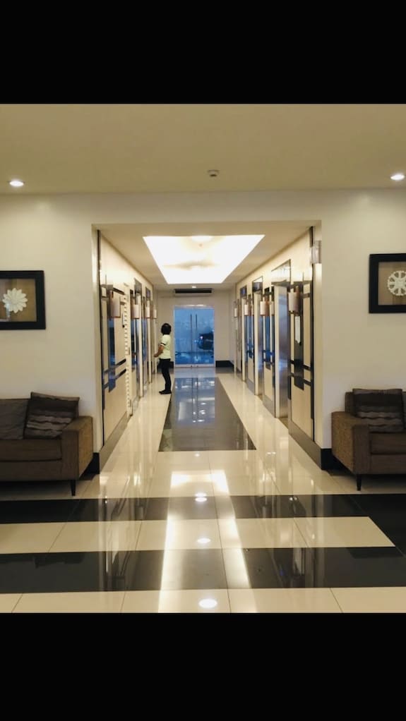 2 Bedroom Condo Available At Tivoli Garden Residences Luxury Resort Makati - Cuba