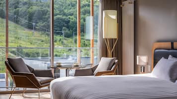 Suíte, 3 quartos, para não fumantes (Penthouse) | 3 quartos, roupas de cama premium, cofres nos quartos