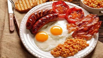 Café da manhã inglês todos os dias (SZL 120 por pessoa)