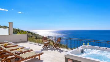 Banheira de hidromassagem exterior