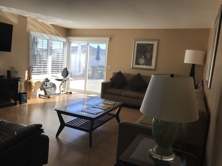 Hays Ramfos Place San Diego - San Diego, CA