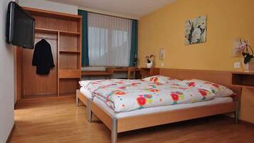 Wi-fi grátis, roupa de cama fornecida