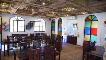 Pequeno-almoço inspirado na cozinha local diário (125 INR por pessoa)