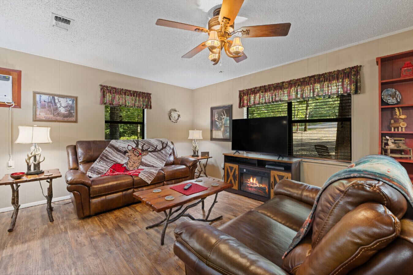 Big Buck Inn- Broken Bow/hochatown- 2bd - Hochatown, OK