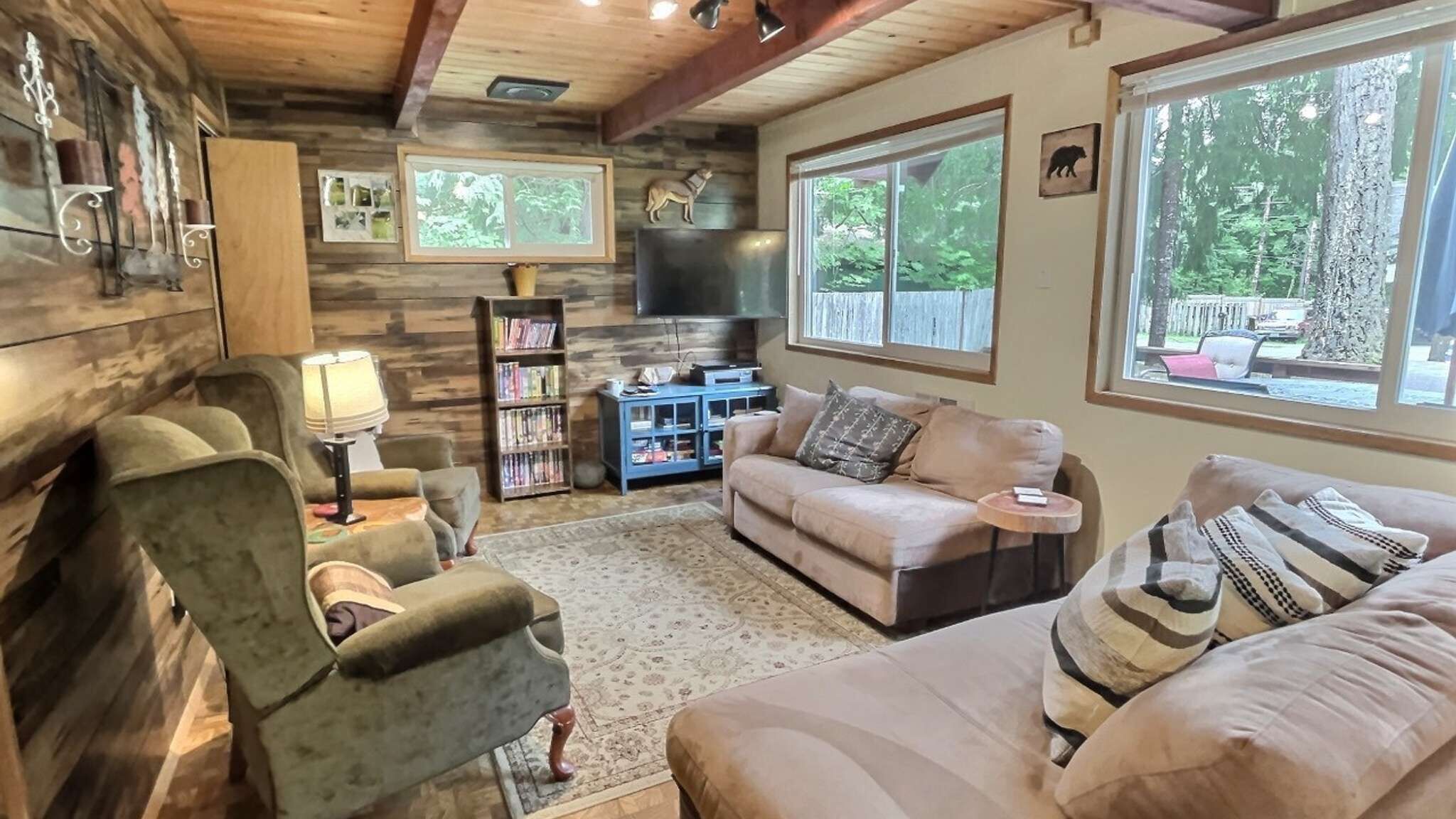 Papa`s Packwood Cabin - Packwood, WA