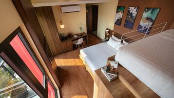 Quarto família | Roupas de cama premium, edredons de pluma, frigobar, cofres nos quartos