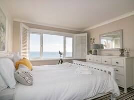 Casa de campo | 3 quartos, individualmente decorados, individualmente mobiliados