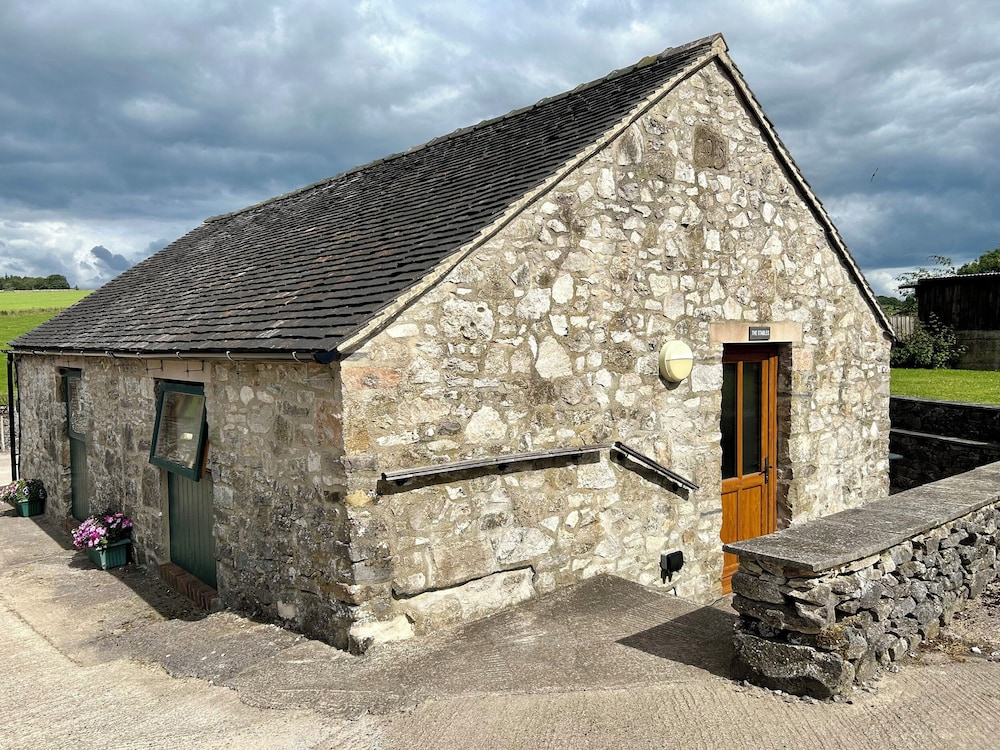 The Stables - Castleton