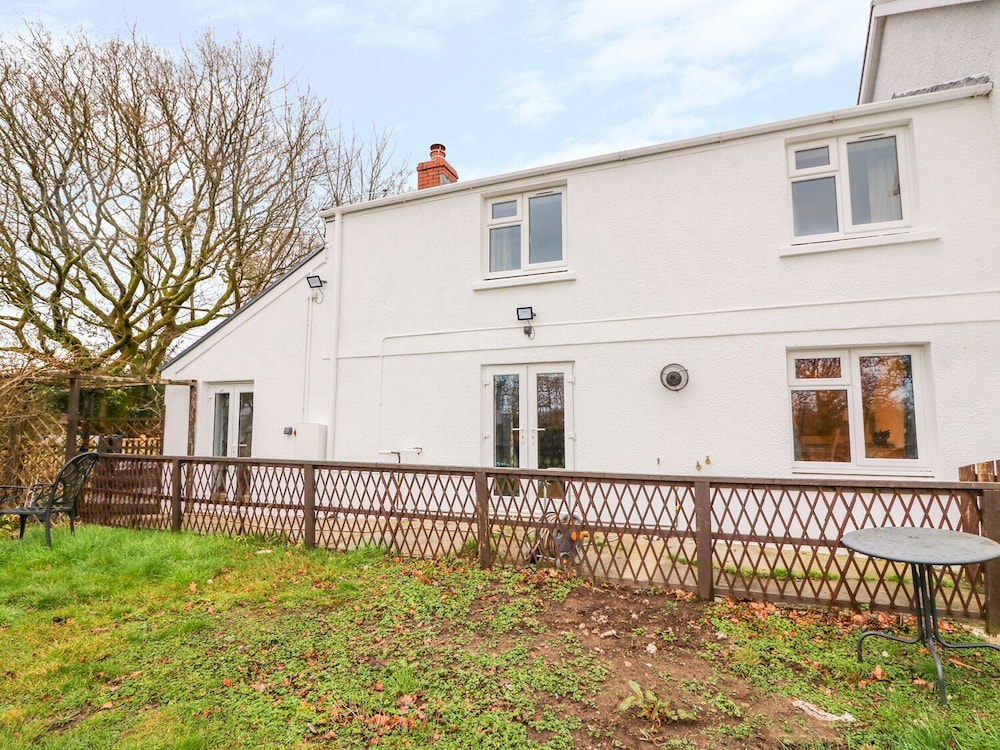 Crooked Hill Cottage - Carmarthenshire