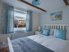 Casa de Campo | 2 quartos, com decoração personalizada, com mobília individualizada 