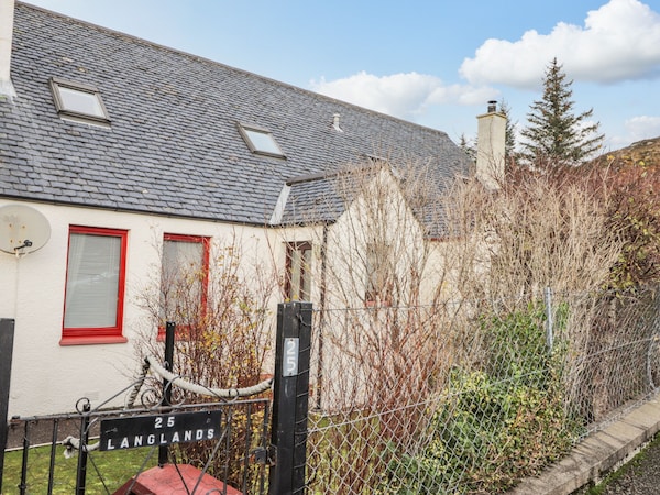 25 Langlands Terrace - Skye