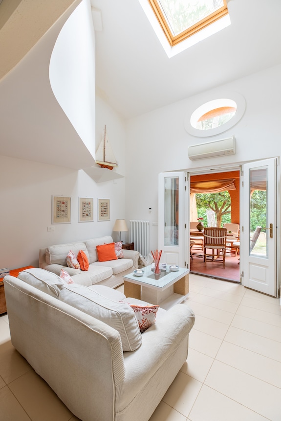 Villa Duna Met Uitzicht Op Zee Met Exclusieve Directe Toegang Tot Het Strand Van 50 Meter - Terracina