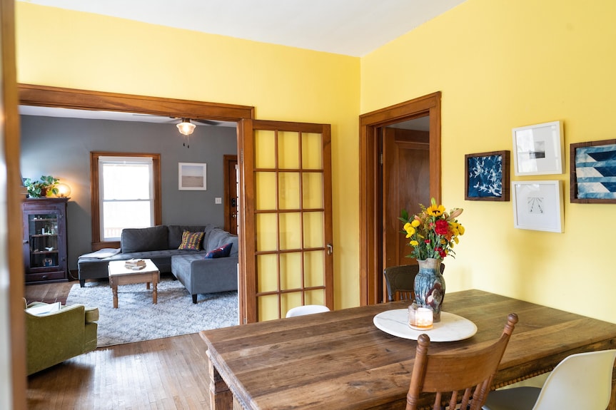 La Maison Du Carrière - Bloomington