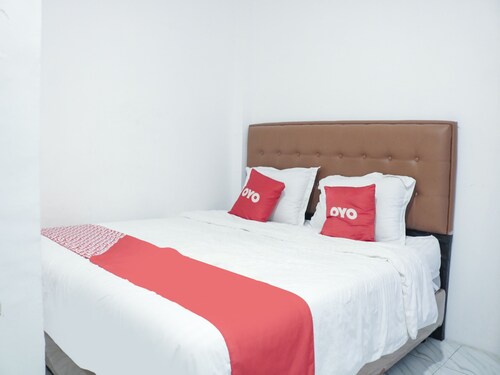 Oyo 1995 Dream - Padang