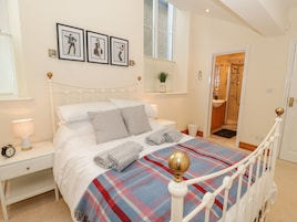 Casa de Campo | 3 quartos, com decoração personalizada, com mobília individualizada