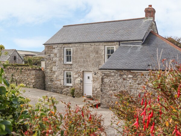 스왈로스 네스트 - 펜잰스