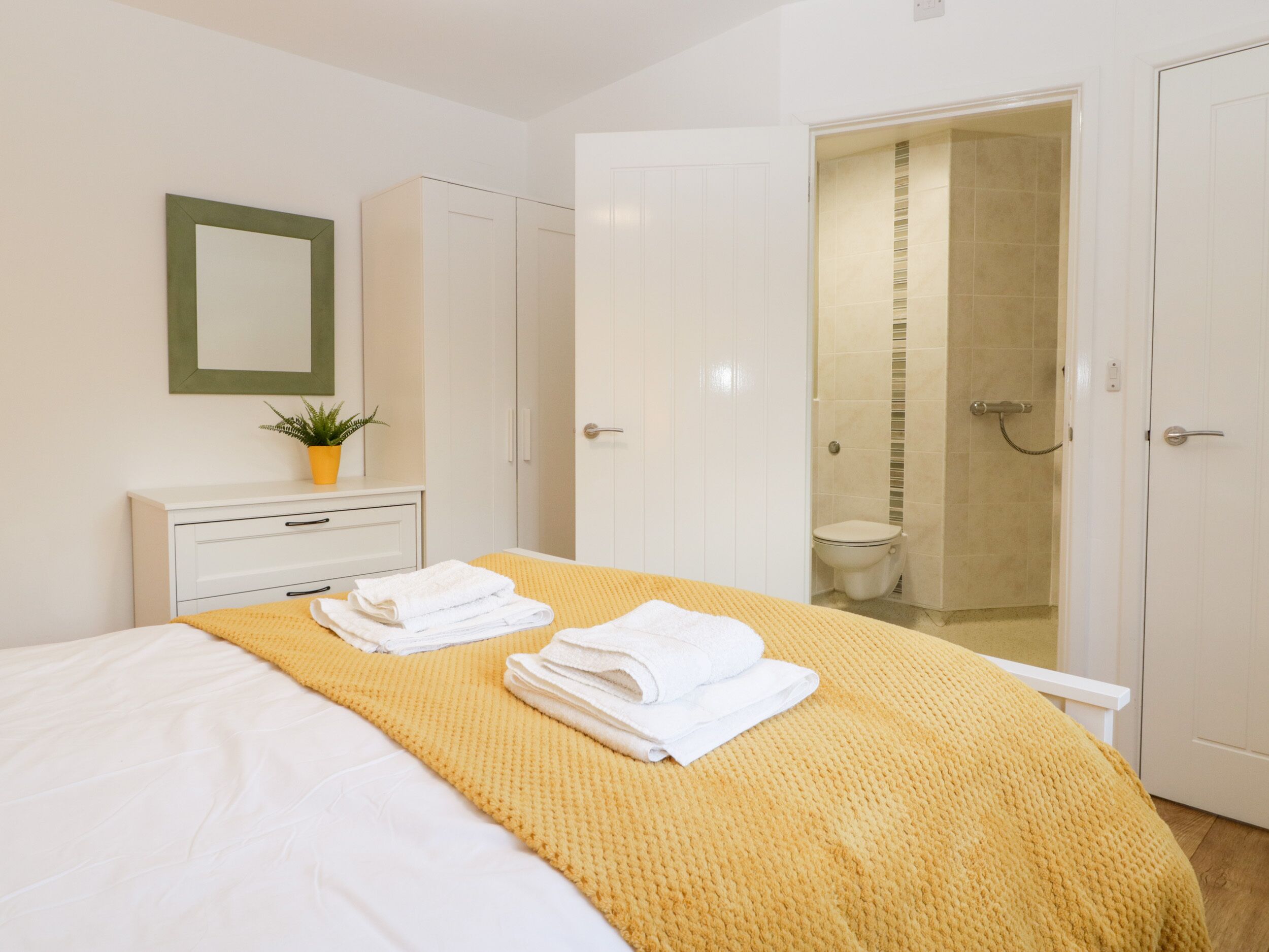 Casa de Campo | 2 quartos, com decoração personalizada, com mobília individualizada 