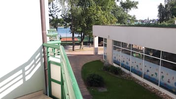 Apartamento Familiar, cozinha | Vista da varanda