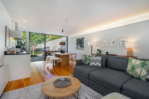 Villa Exclusiva | Sala de estar | Smart TV, Netflix, base para iPod, base para leitor de MP3 