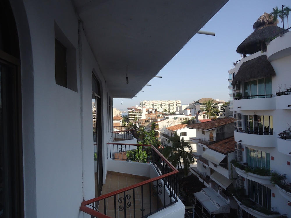 High Waves 534 Interior 207 - Puerto Vallarta