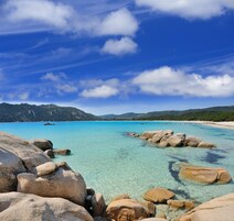 Guarda-sóis, toalhas de praia 