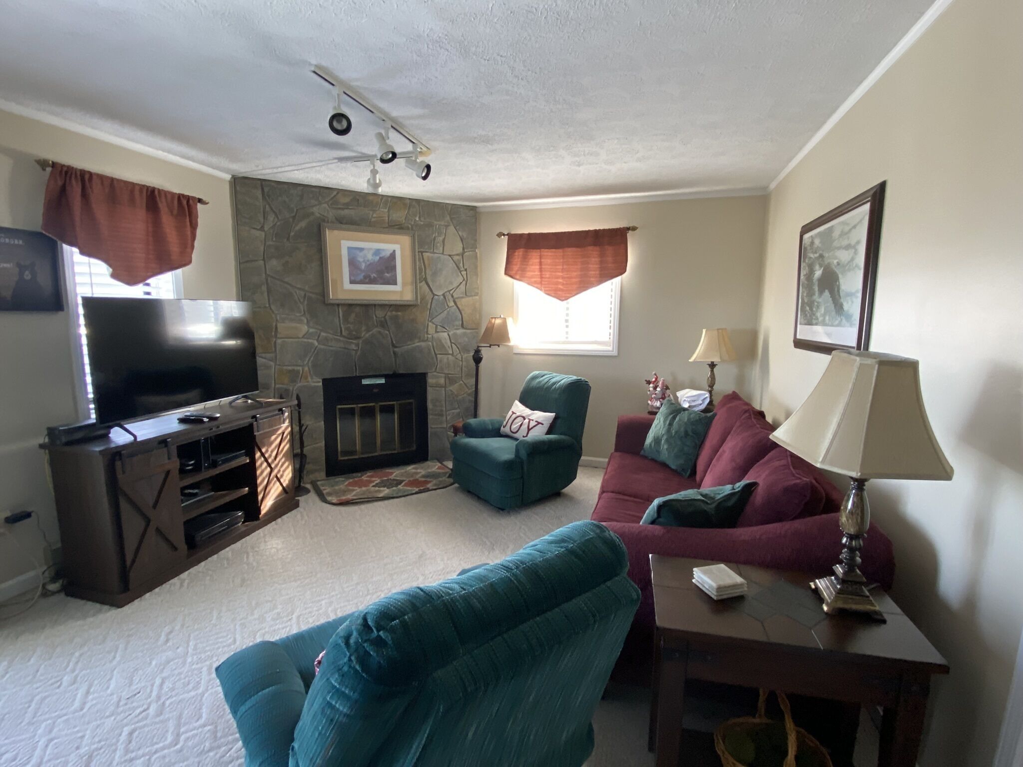Sugar Ski Comfort Two Bedroom - Unit 436 - Sugar Mountain, NC