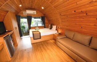 Bungalow Superior | Minibar, cofre no quarto, secretária, cortinas/cortinados opacos