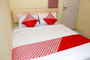 Quarto casal standard | Wi-Fi de cortesia, roupa de cama