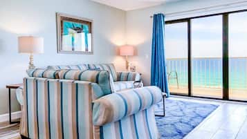 Apartamento em Condomínio Fechado, 1 cama king-size e sofá-cama (The Summit 1030) | Sala