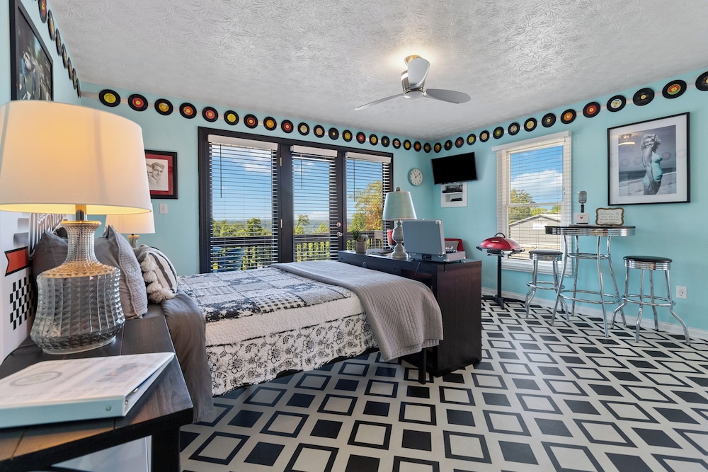 La Suite Retro (500b) - Kentucky