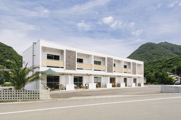 Fachada da propriedade