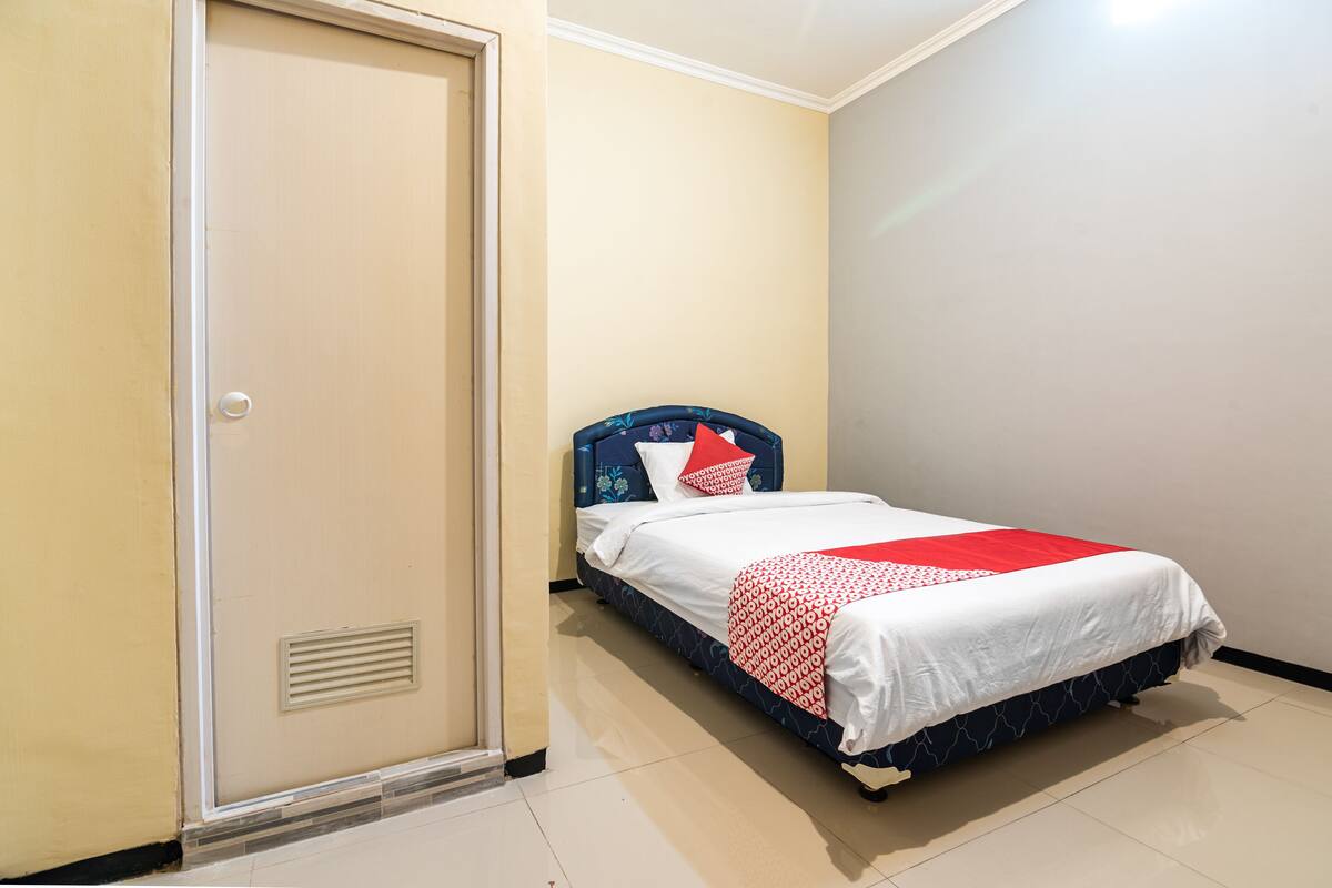 Quarto solteiro standard | Wi-Fi de cortesia, roupa de cama