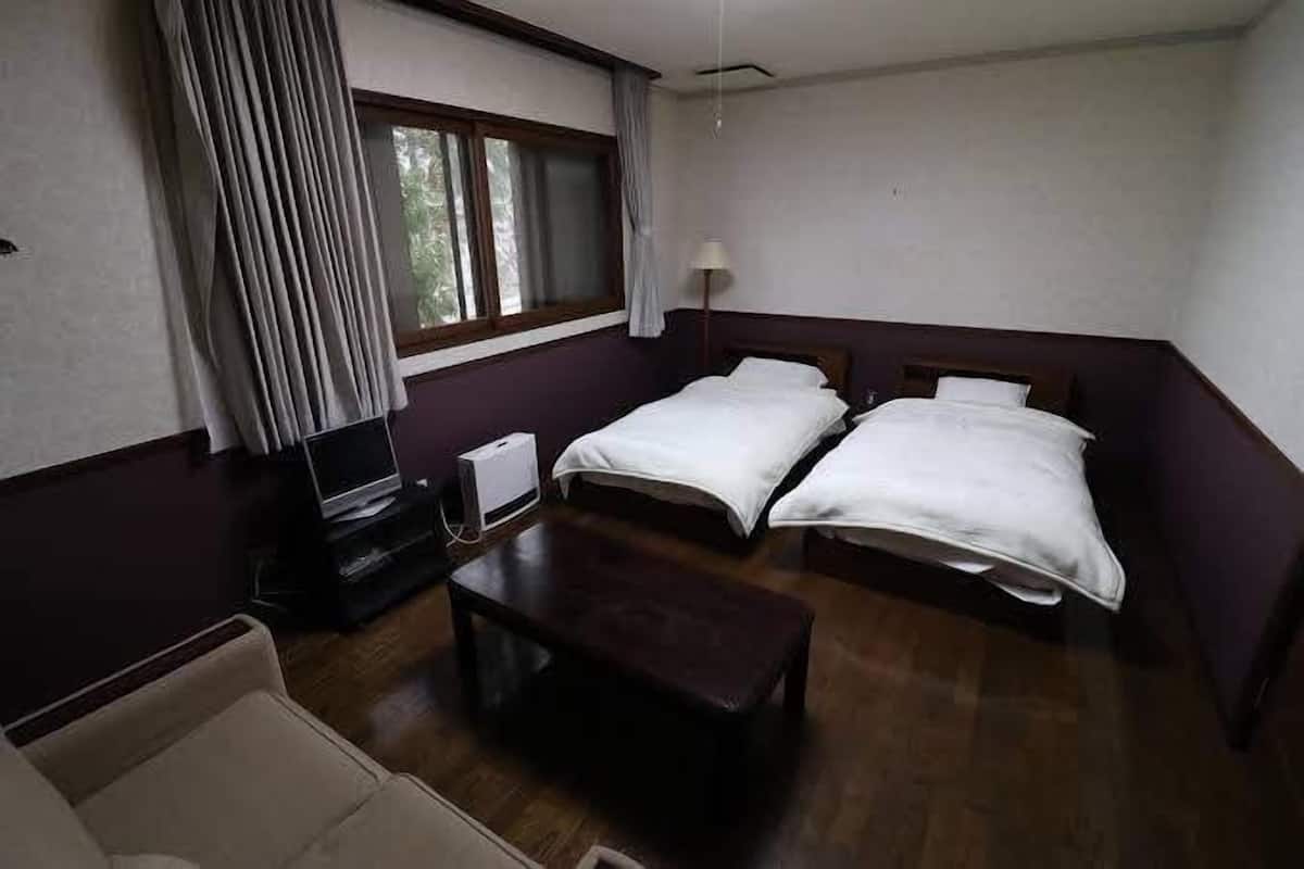 Quarto Superior (Family Room) | Wi-fi grátis, roupa de cama fornecida 