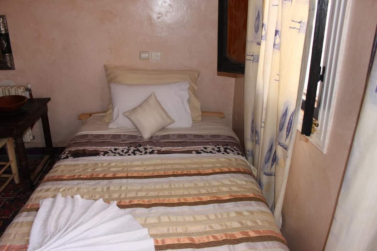Quarto quádruplo | Wi-Fi de cortesia, roupa de cama