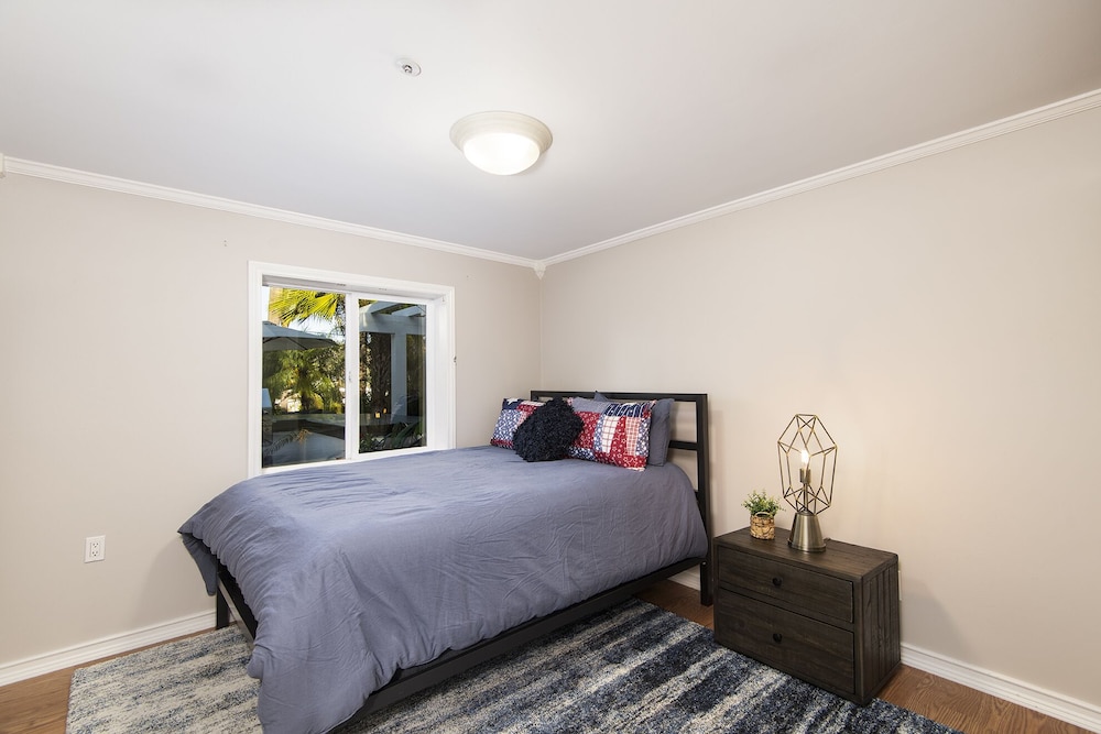 Paradise Palms Retreat: Lux Vacay Or Wedding! -- Welcome To Paradise! - Vista, CA