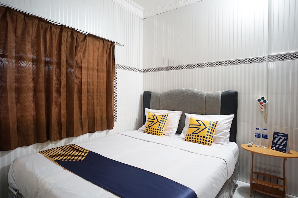 Spot On 1854 Sepinggan Asri Syariah Guesthouse - Balikpapan