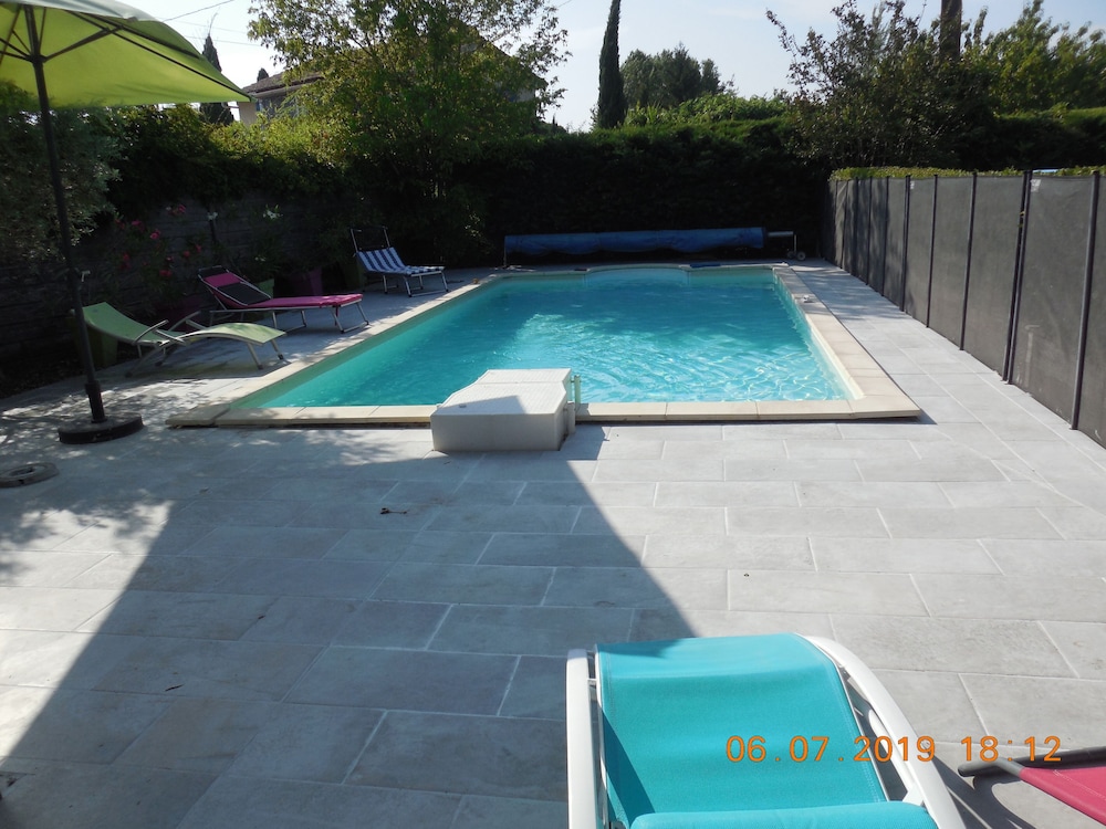 La Maison Bleue - L'Isle-sur-la-Sorgue