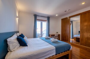 Quarto Duplo ou Twin, casa de banho privativa | Roupa de alta qualidade, roupa de cama fornecida 