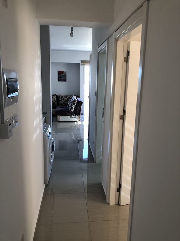 Appartement Seker: Kyrenia City Center. Vue Sur La Montagne. Un Accès Facile. - Chypre