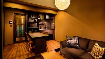Casa (Vacation Home) | Sala de estar | TV de ecrã plano