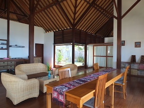 Villa Familiar | Refeições no quarto