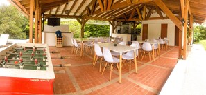 Pequeno-almoço tipo buffet diário incluído