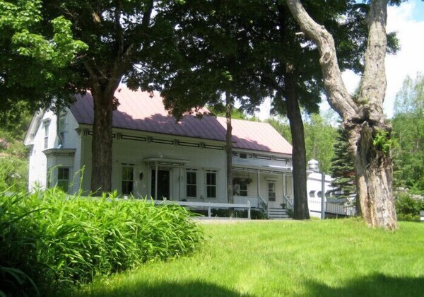 Kehoe Room - Vermont