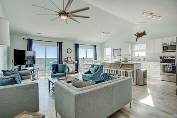 Surf City Vacation Rentals, Holly Ridge: house rentals & more | Vrbo