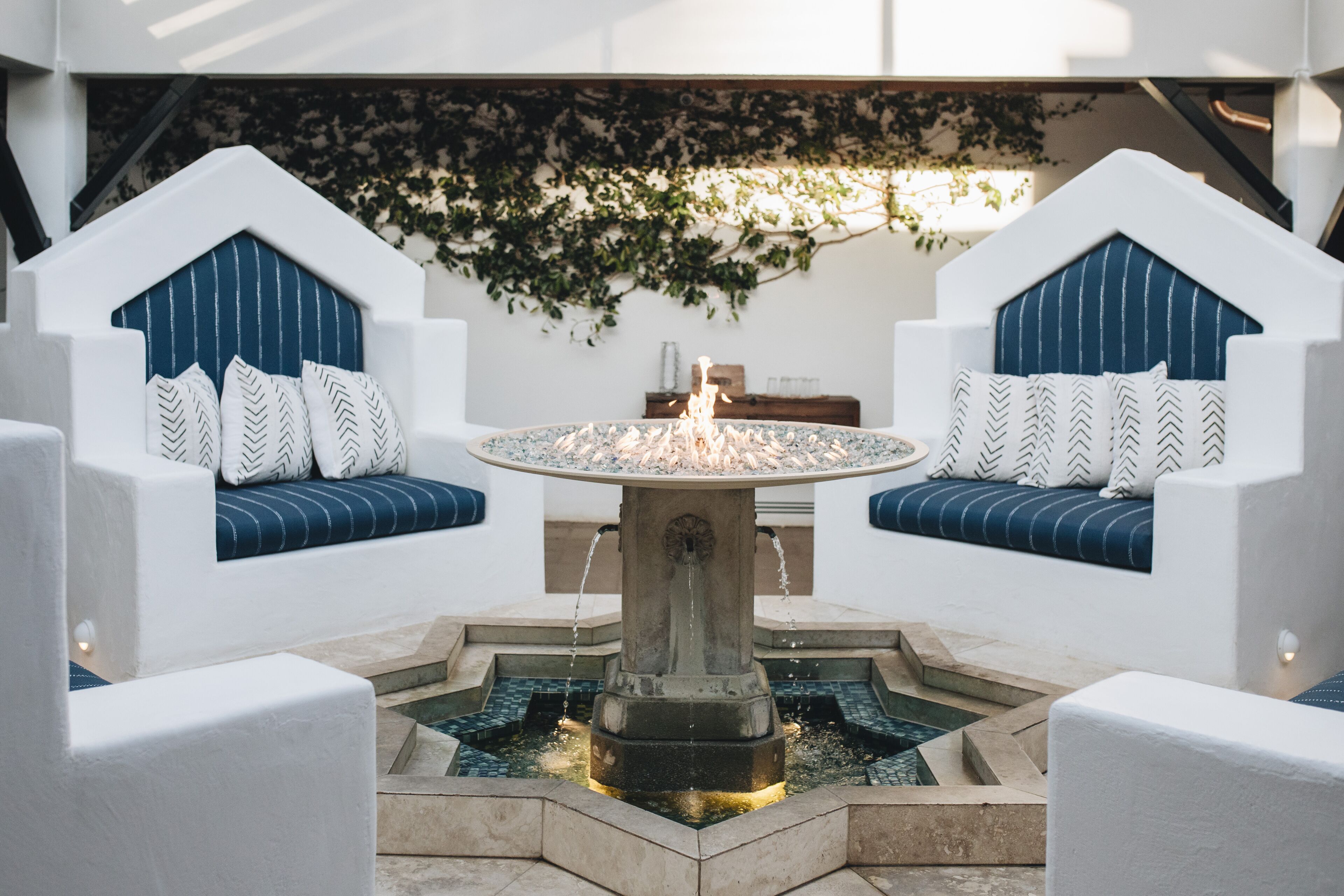 Área de estar no saguão